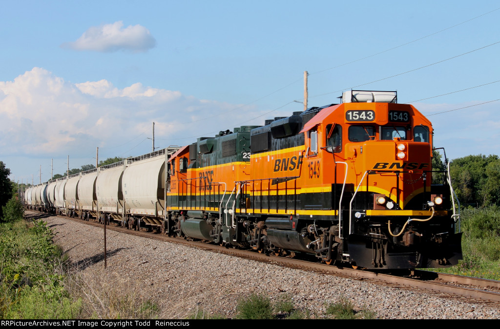 BNSF 1543